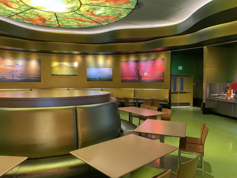 Complete Guide to Dining at Disney’s Art of Animation Resort - Be ...