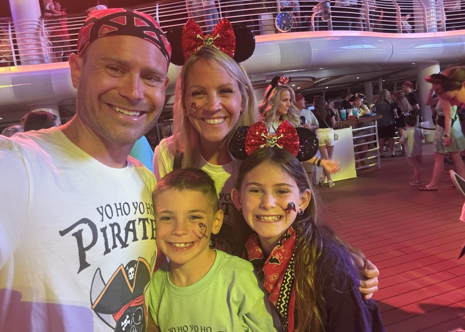 What to Pack for a Disney Cruise: The Complete First-Timer’s Guide - Be ...
